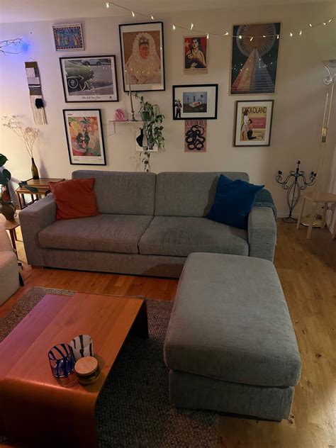 Se Produkter Som Liknar Grå Soffa Puffdivan På Tradera 693018773
