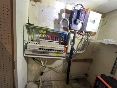 Fuse Box Consumer Unit Replacement Snow White Electricians In Sw