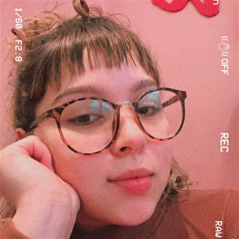 Evelyn Evelynmel • Threads Say More