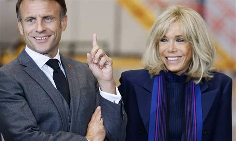 Who Is Emmanuel Macrons Wife Brigitte Macron Wikipedia Biography