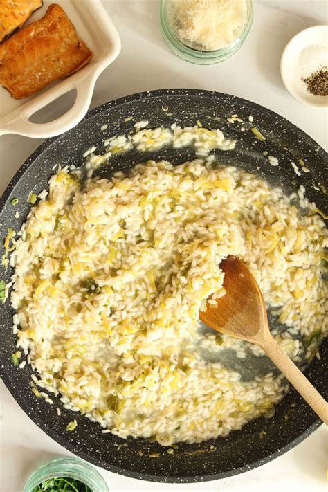 Smoked Haddock And Leek Risotto Easy One Pan Recipe Knife And Soul