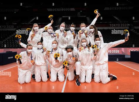 Players From The United States Pose After Winning The Gold Medal In