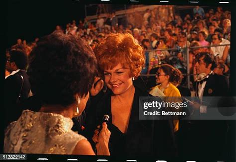 294 1968 Oscars Photos And High Res Pictures Getty Images