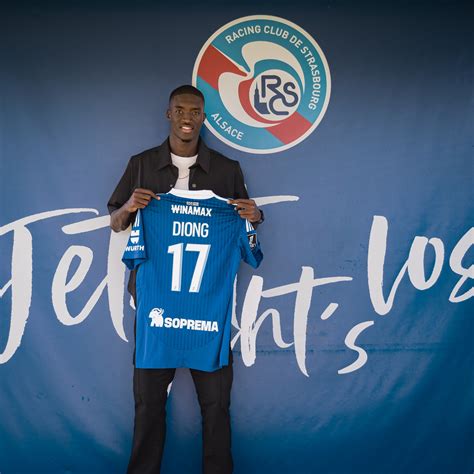 Strasbourg Pape Daouda Diong Cest Officiel Totalsport