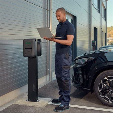 Witty Pro Flexibilní Nabíjecí Stanice Pro Firmy