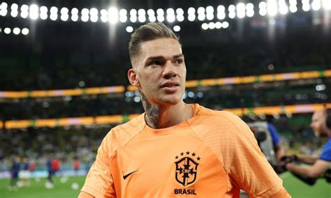 Ederson Mandó Mensaje De Advertencia A Alisson Becker