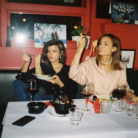 Блуза с объёмными рукавами Цвета пудрово розовый черный Артикул 40035 2mood • Джинсы на