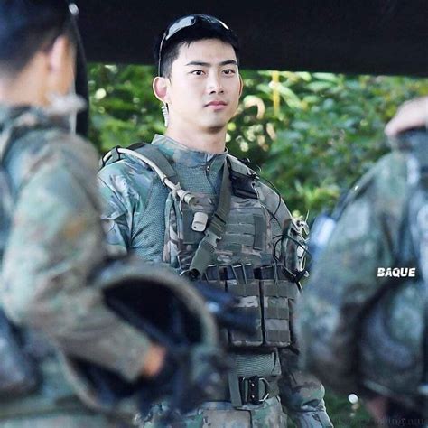 Taecyeon Body