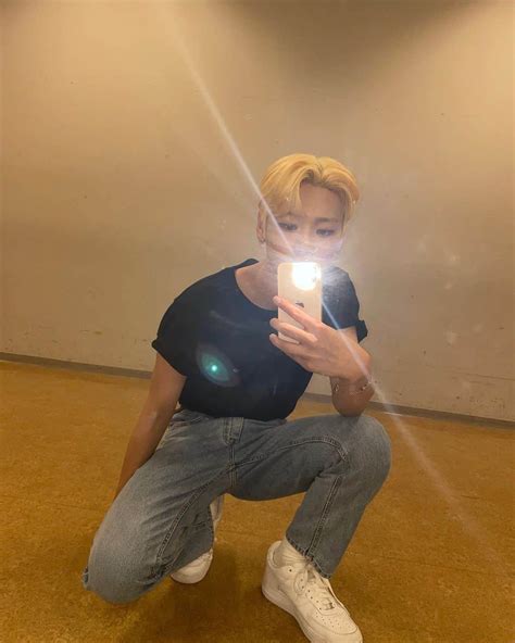 カン・ソクファさんのインスタグラム写真 カン・ソクファinstagram「start 」4月23日 21時12分 Stonedol2