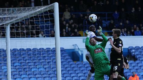 Leeds 2 1 Bolton Match Report And Highlights