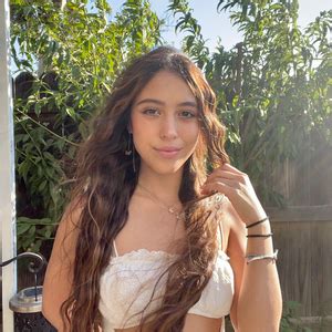 Lyss Streamer Overview And Stats · Twitchtracker