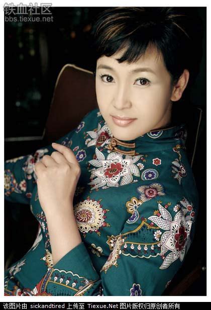 薄瓜瓜的同父异母妹妹已十多岁了无忧资讯