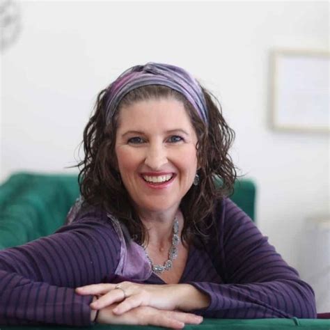 Ultimate Guide To Color Analysis Determine Your Best Colors