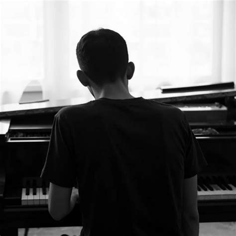 ניר מנשה Nir Menashe Youtube