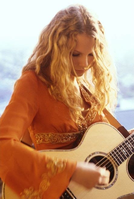 Taylor Swift Orange Photoshoot