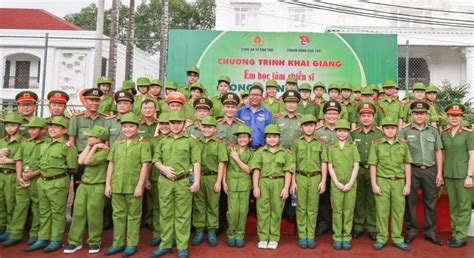 Cần Thơ Khai Giảng Chương Trình “em Học Làm Chiến Sĩ Cand” Báo Công An Nhân Dân điện Tử