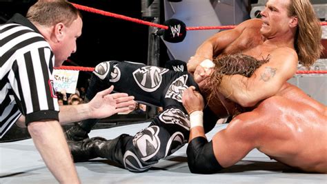 10 Great Wwe Raw Matches From The Original Brand Split Page 4
