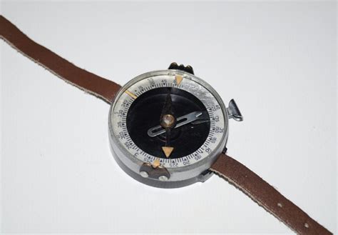 Globes And Maps Rare Vintage Wrist Compass Old China Military Metal Home
