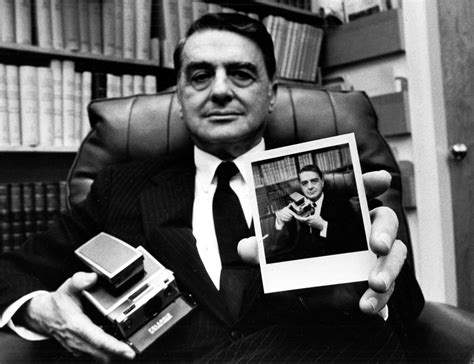 העולם לא היה מוכן להמצאתו האדירה של אדווין לנד קולנוע הארץ