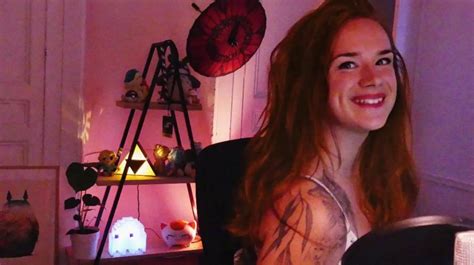 Niniste On Twitter Ce Dimanche Soir Je Fête Mon Anniversaire En Stream On Y Regardera En