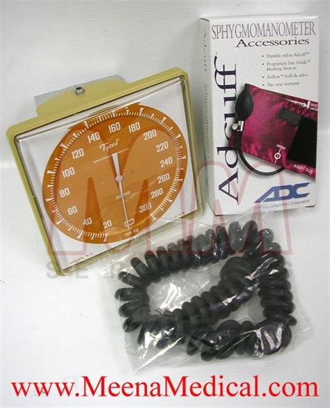 Tycos Sphygmomanometer Preowned With Good Condition