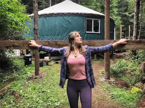 Building Off Grid Life
