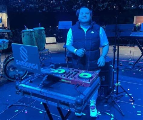 Dj Sandunga Hizo Historia Tras Conquistar Al Poliedro De Caracas