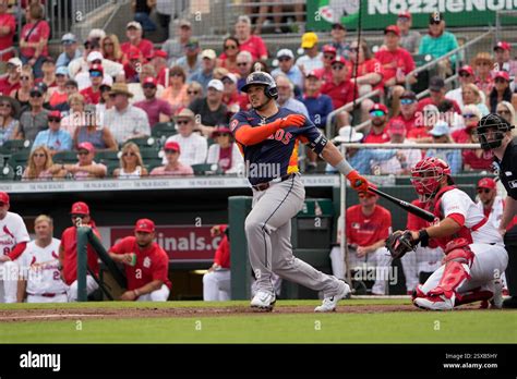 Houston Astros Yainer Diaz Singles During The First Inning Of A Spring