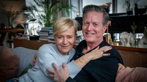 Peter Mygind Og Natasja Crone Bliver Sat Sammen Igen Og Igen Nu Reagerer De Billed Bladet