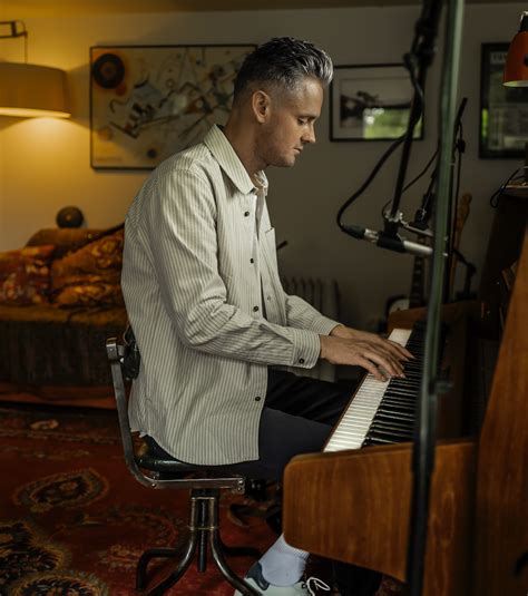 ‘people Start To Self Destruct Tom Chaplin On Entering Midlife And New