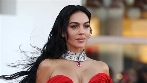 Georgina Rodríguez Pone Distancia Con Cristiano Ronaldo Decisión Drástica