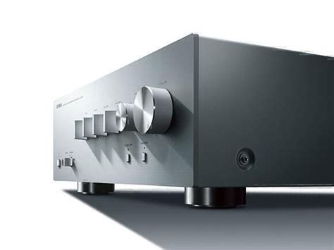 Купить Yamaha A S301 Silver X34004824 1 цена в Hifi Trade