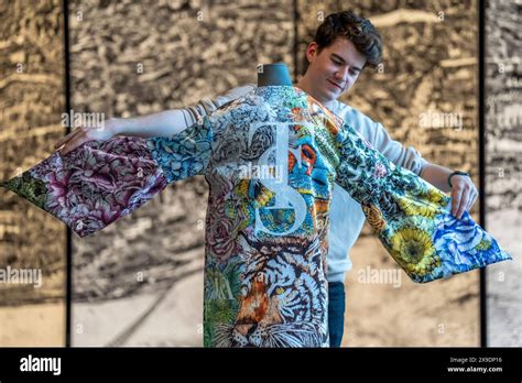 Museum Content Manager Chris Keatch Takes A Closer Look At A Kimono Inspired By Taylor Swifts