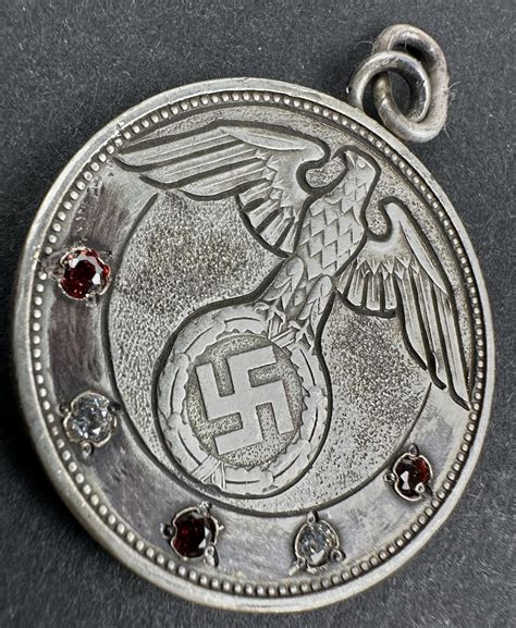 Ww2 German Nazi Waffen Ss Commemorative Medaillon Pendant With Third