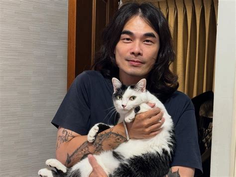 孫生女友諶多芬正式官宣！秘戀兩年坦言：「他是交過最兇的！」 Juksy 街星