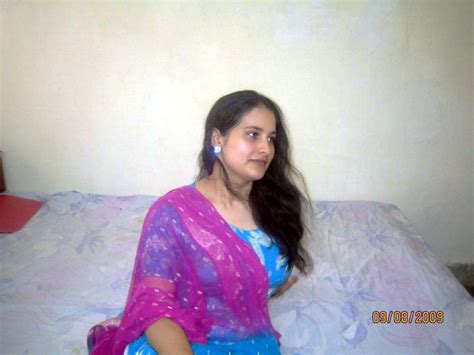 Hot And Sexy Local Girls Image Picture Gallery
