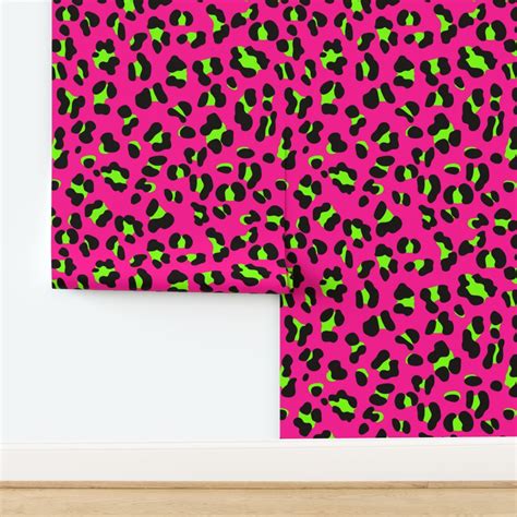 Green Leopard Print Wallpaper