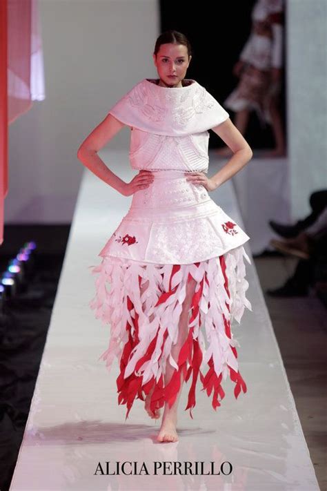 Avant garde fashion Peplum Dress, Fashion Design, Dresses, Vestidos ...