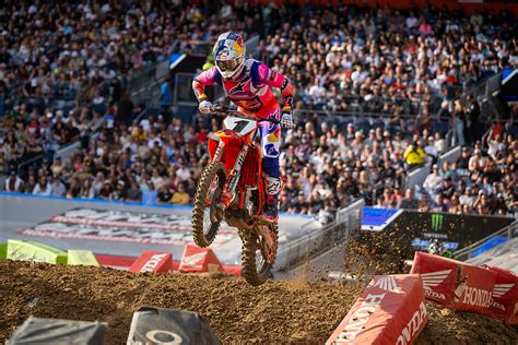 Chase Sexton Fights Hard For Eighth In Penultimate Round Of Supercross Ktm United States