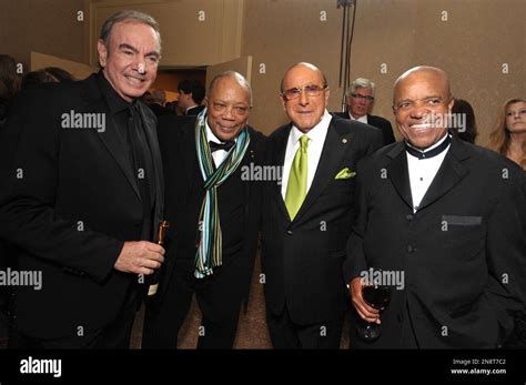 From Left Neil Diamond Quincy Jones Clive Davis And Berry Gordy