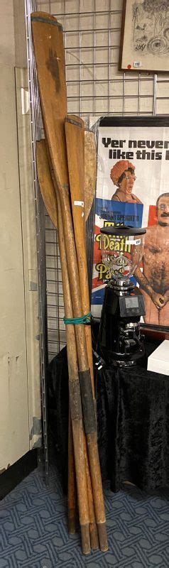 3 Sets Of Vintage Oars Southgate Auction Rooms