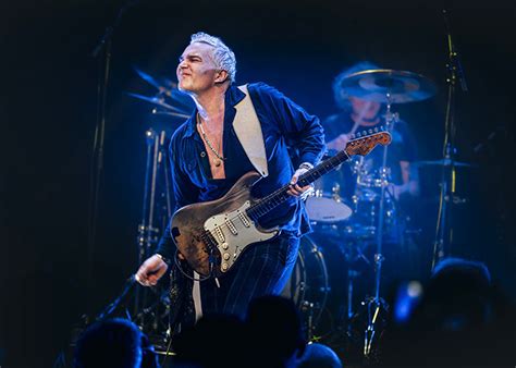 Philip Sayce Releases Explosive Single Hole In Your Soul