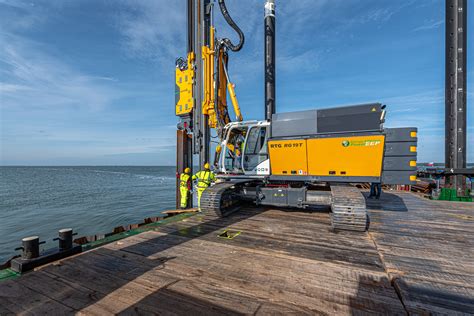 Pile Drivers And Piling Leaders Bauer Maschinen Gmbh