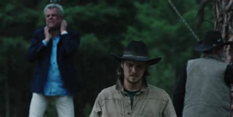 黄石 第三季：既硬又欲的西部剧，必须强推！约翰·达顿