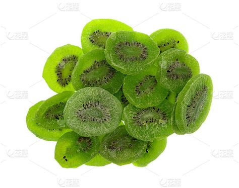 白底上的几片猕猴桃