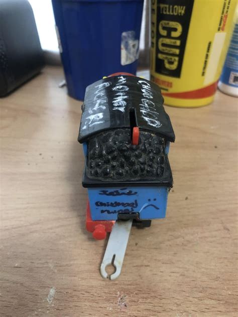 Found This Really Broken Trackmaster Aeg Thomas In A Ditch So I Decided To Do A Customization