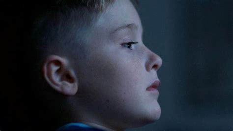 5 False Beliefs You Carry From Growing Up In A Dysfunctional Home