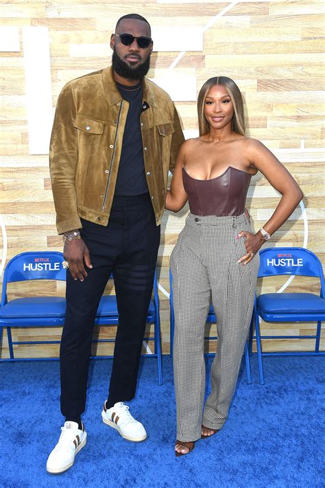 Lebron James Thirsty Comment On Wife Savannahs Instagram Photo