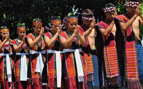 Discover Indonesias Rich Cultural Heritage Traditional Dances From