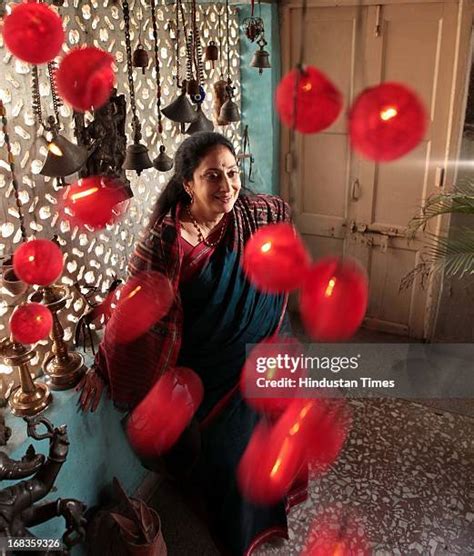 Sharon Lowen Photos And Premium High Res Pictures Getty Images